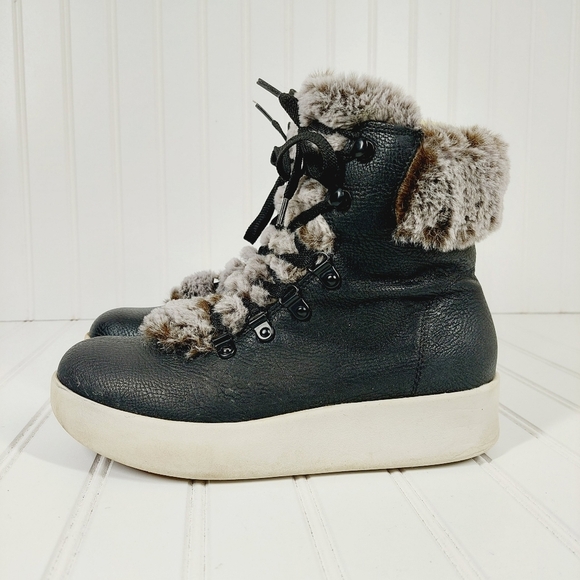 OTBT | Shoes | Otbt Roamleather Faux Fur Lace Up Boots B25 | Poshmark